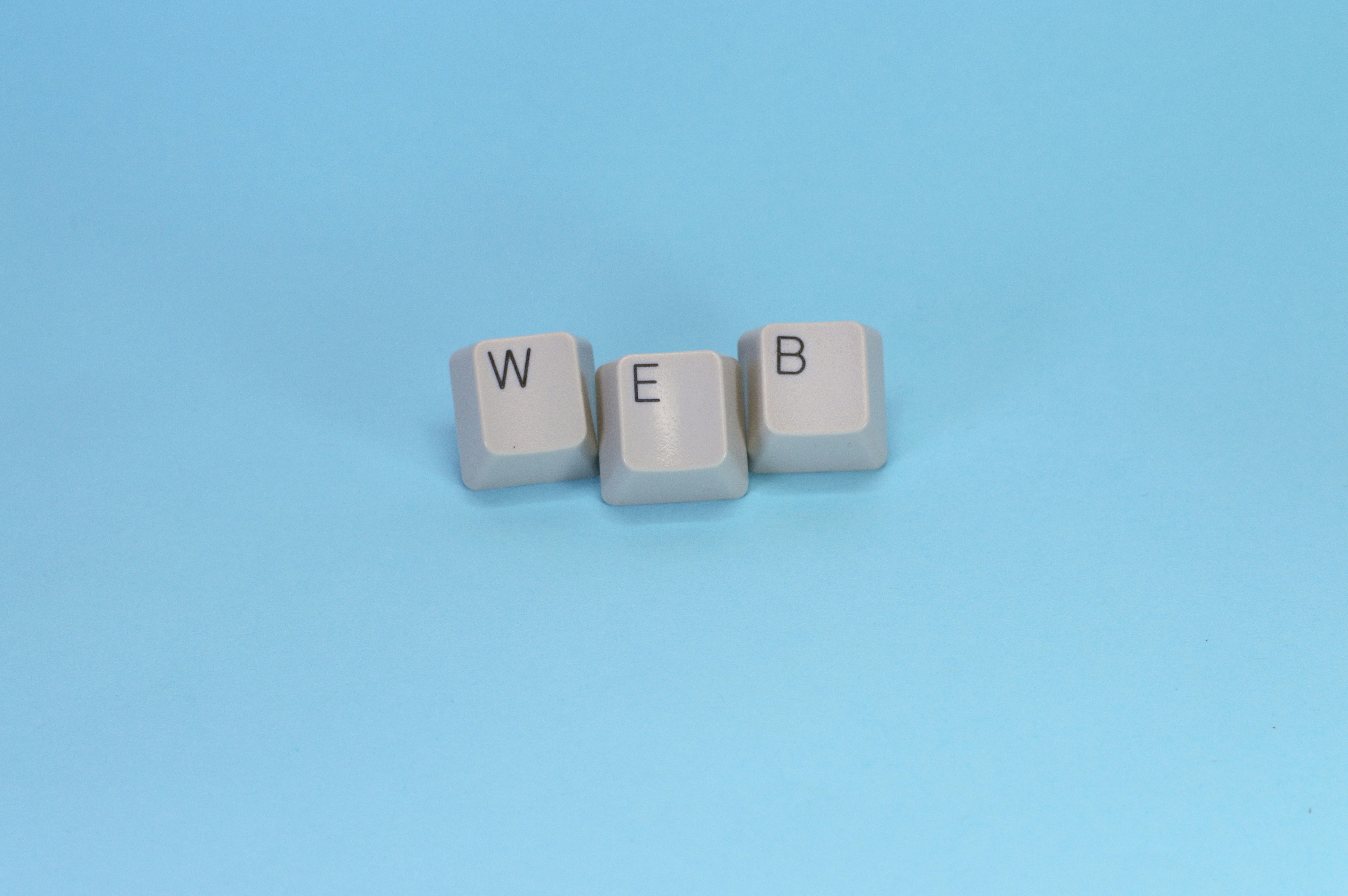 WebSocket vs Polling: Real-Time Web Communication Guide 2025 [Updated]